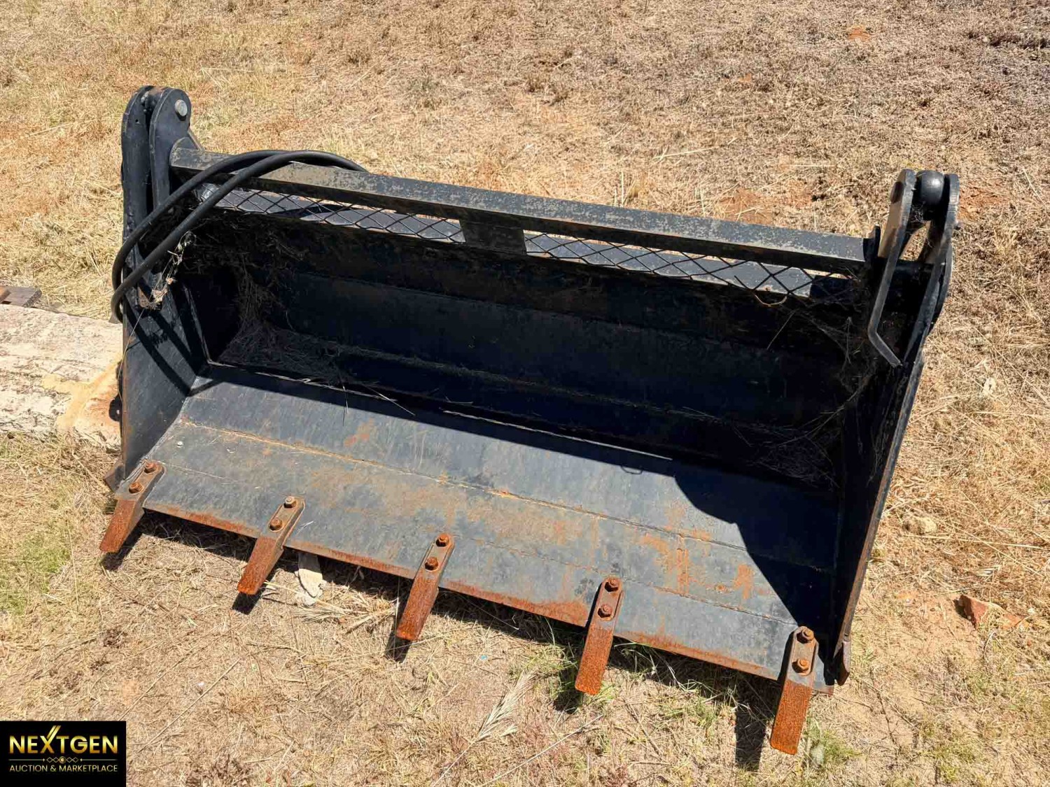 3 in 1 Loader bucket attachement for Auction | NextGen Auctions ...
