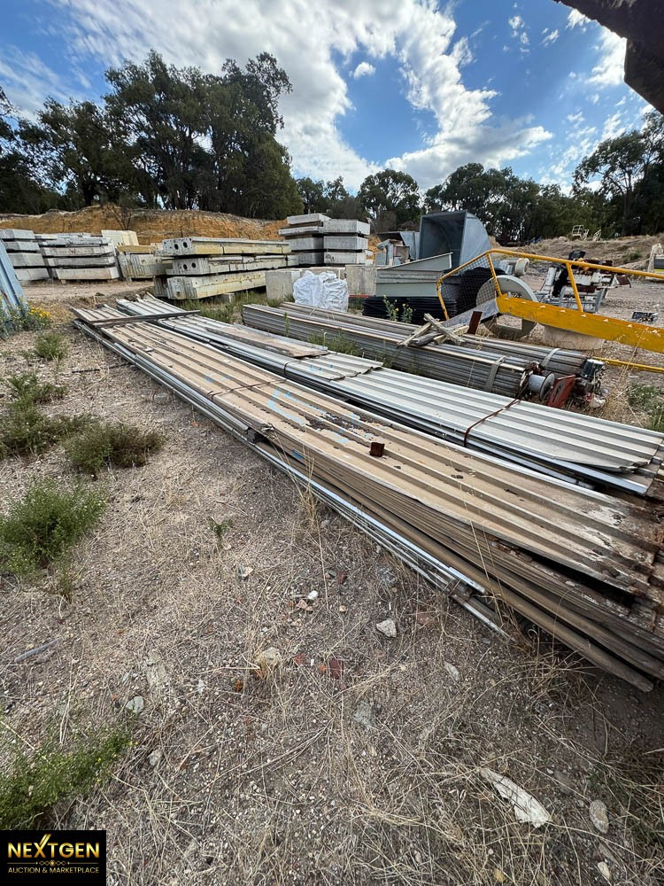 Galvanised Corrugated Tin/Iron Sheets (10m Length, O...