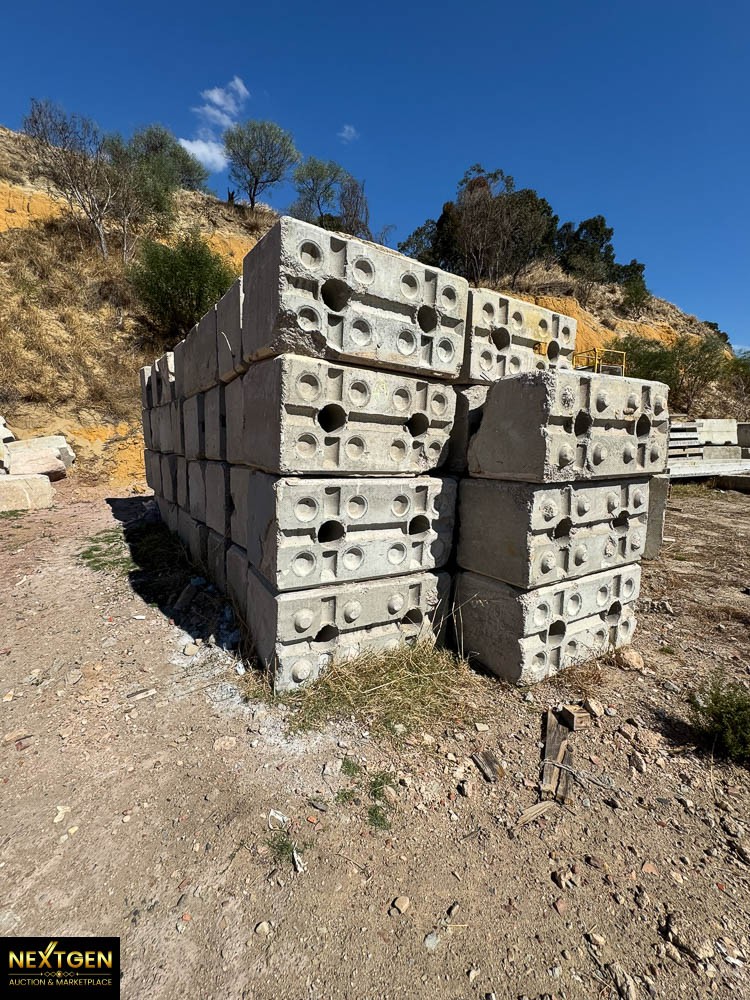 Salvage Auction with NextGen – Concrete Locking Blocks (600mm x 600mm x ...