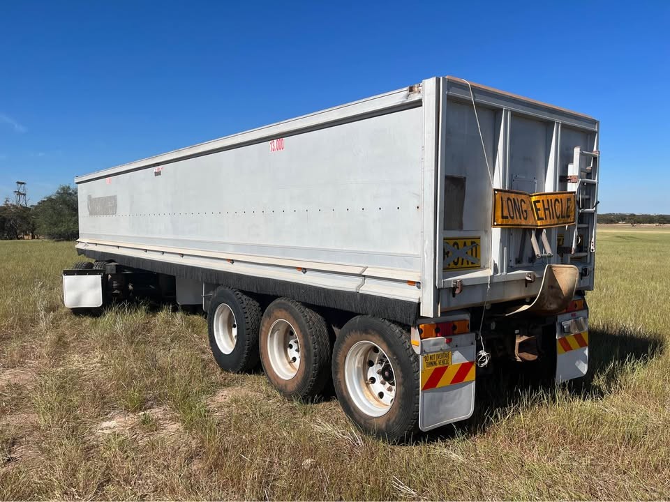 2010 Hercules tipping dog trailer | NextGen Auctions & Marketplace