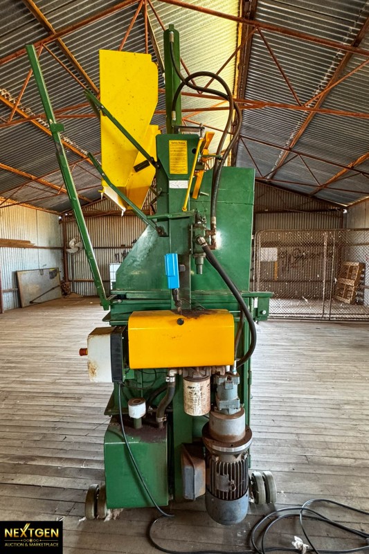TPW Wool Press in Excellent Condition | NextGen Auctions & Marketplace
